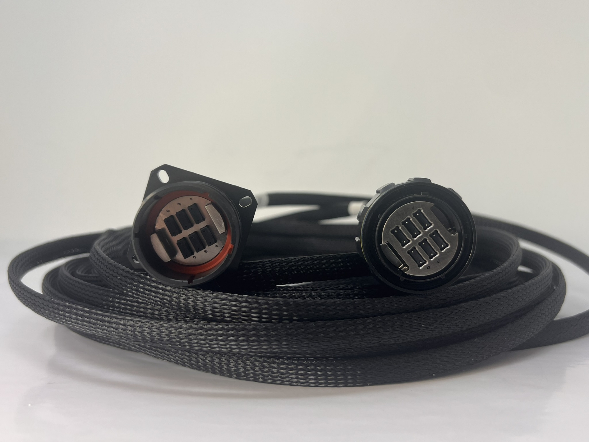 MTC-HD High Density MT Panel Mount Connectors | Open.Tech