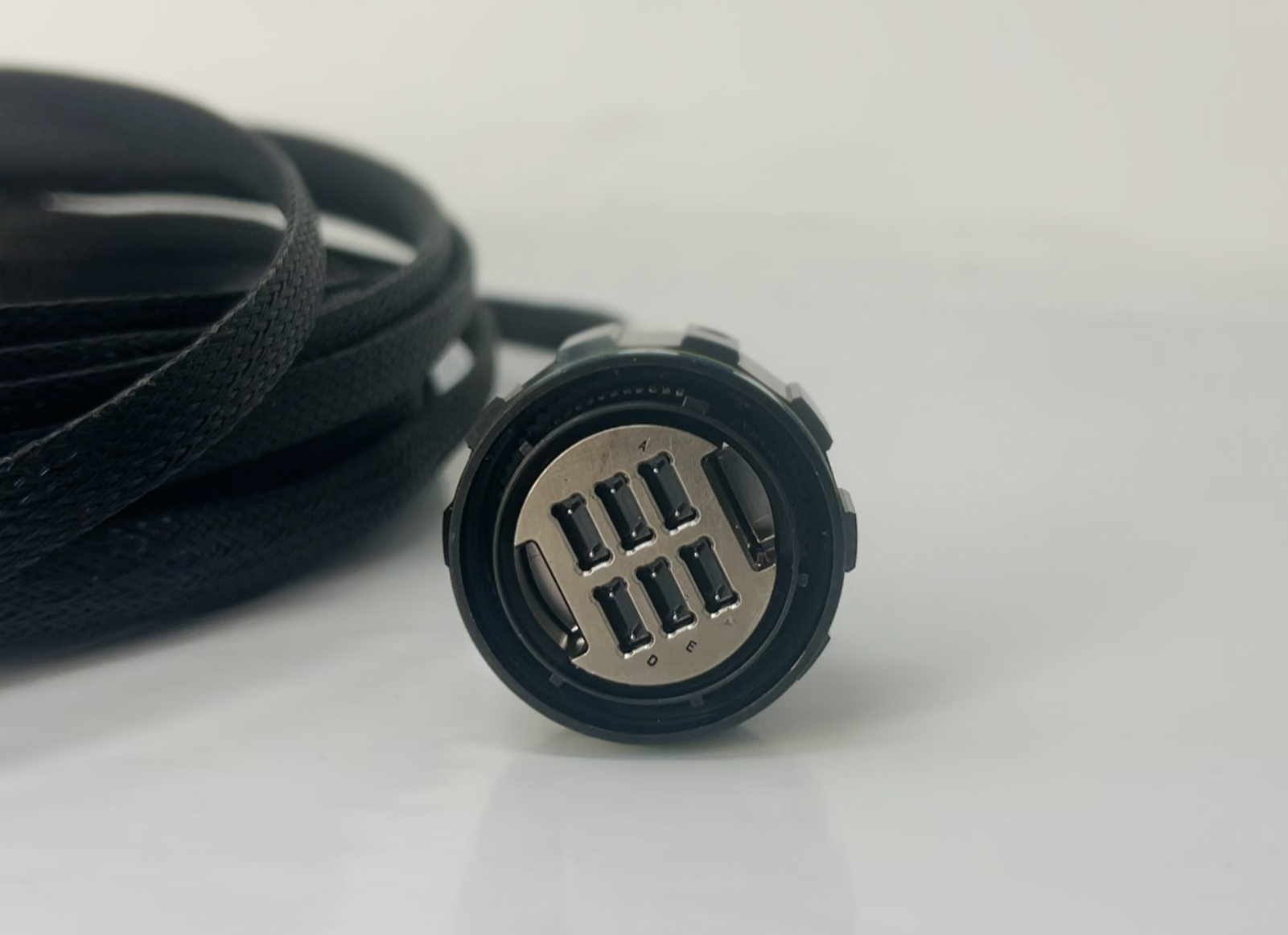 MTC-HD High Density MT Cable Connectors | Open.Tech